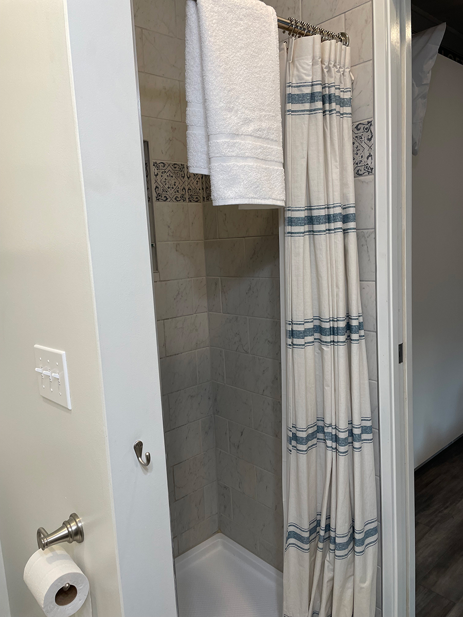 Rooms - Portage Point Inn Resort Studio Condo Vacation Rental - Beech Loft